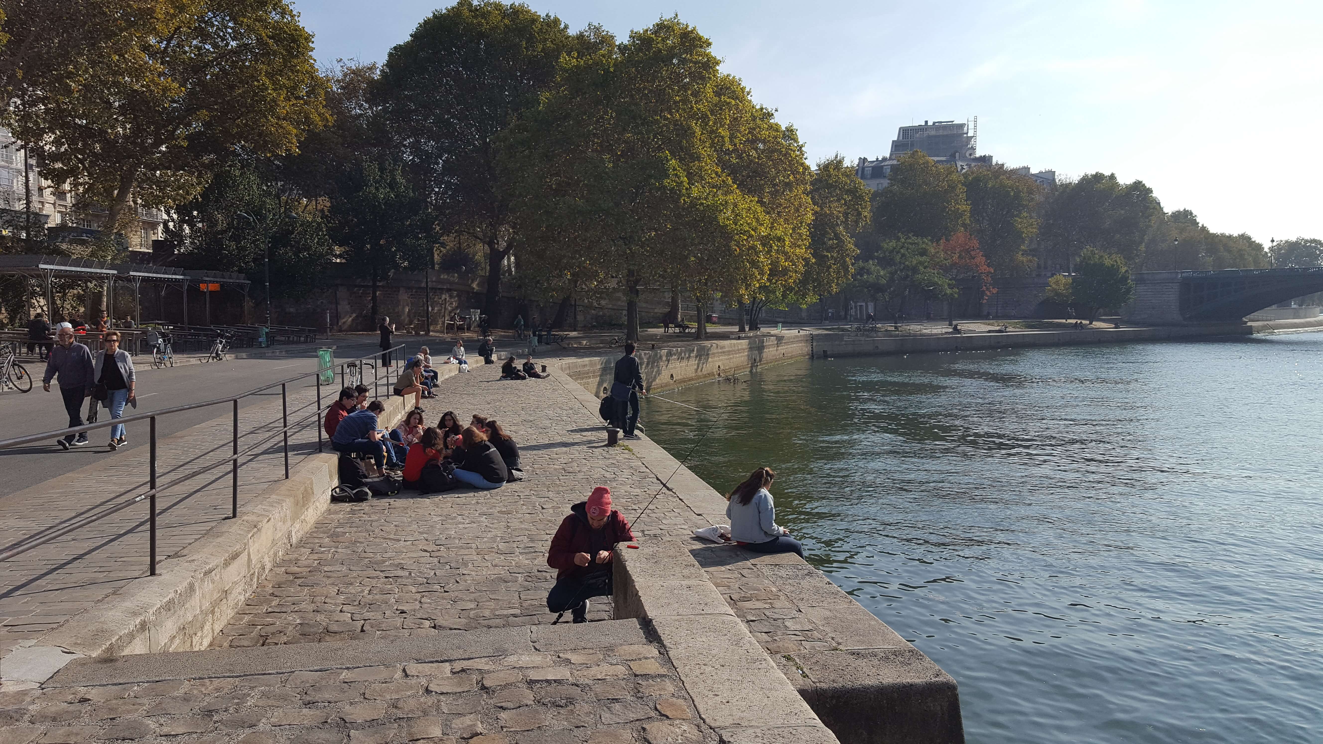 Pollution sur la Seine et dans Paris révélée ce jour - Union des ...